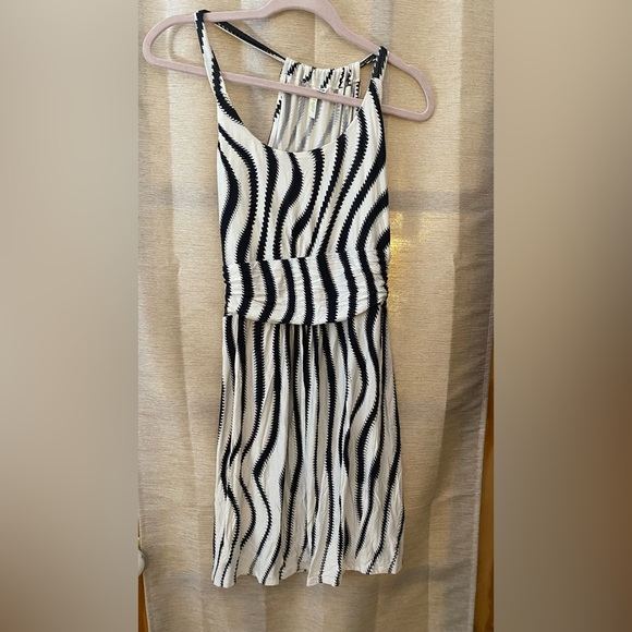 Dresses | Super Soft Material Xs Dress | Poshmark